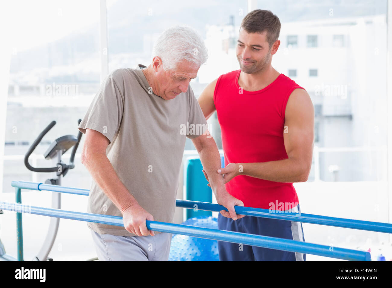 Parallel bars coach hi-res stock photography and images - Alamy
