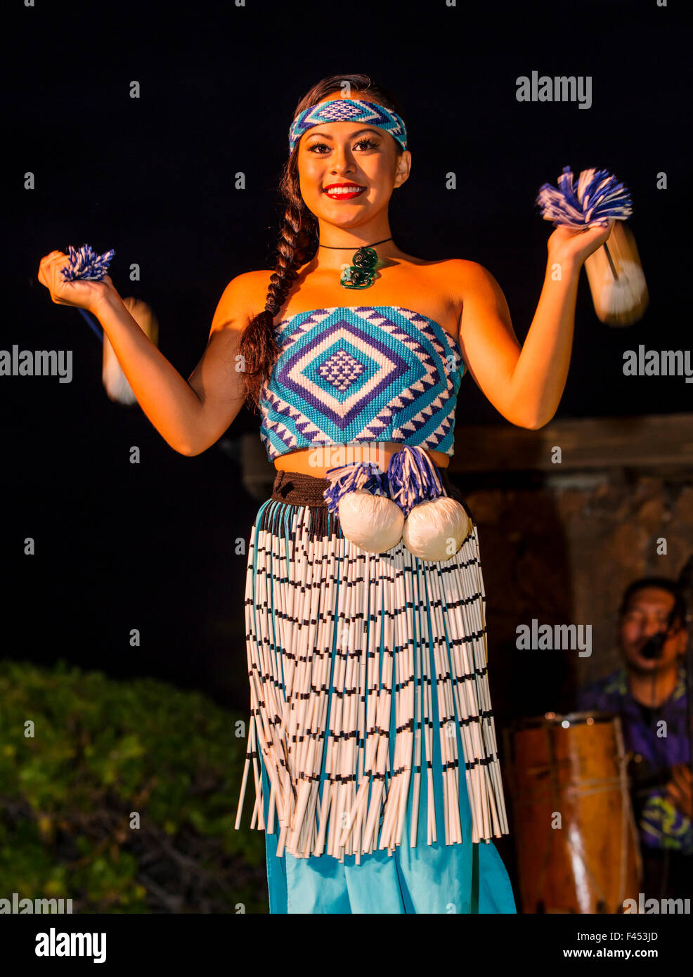 Beautiful young native woman performing traditional dance at Luau, Big ...