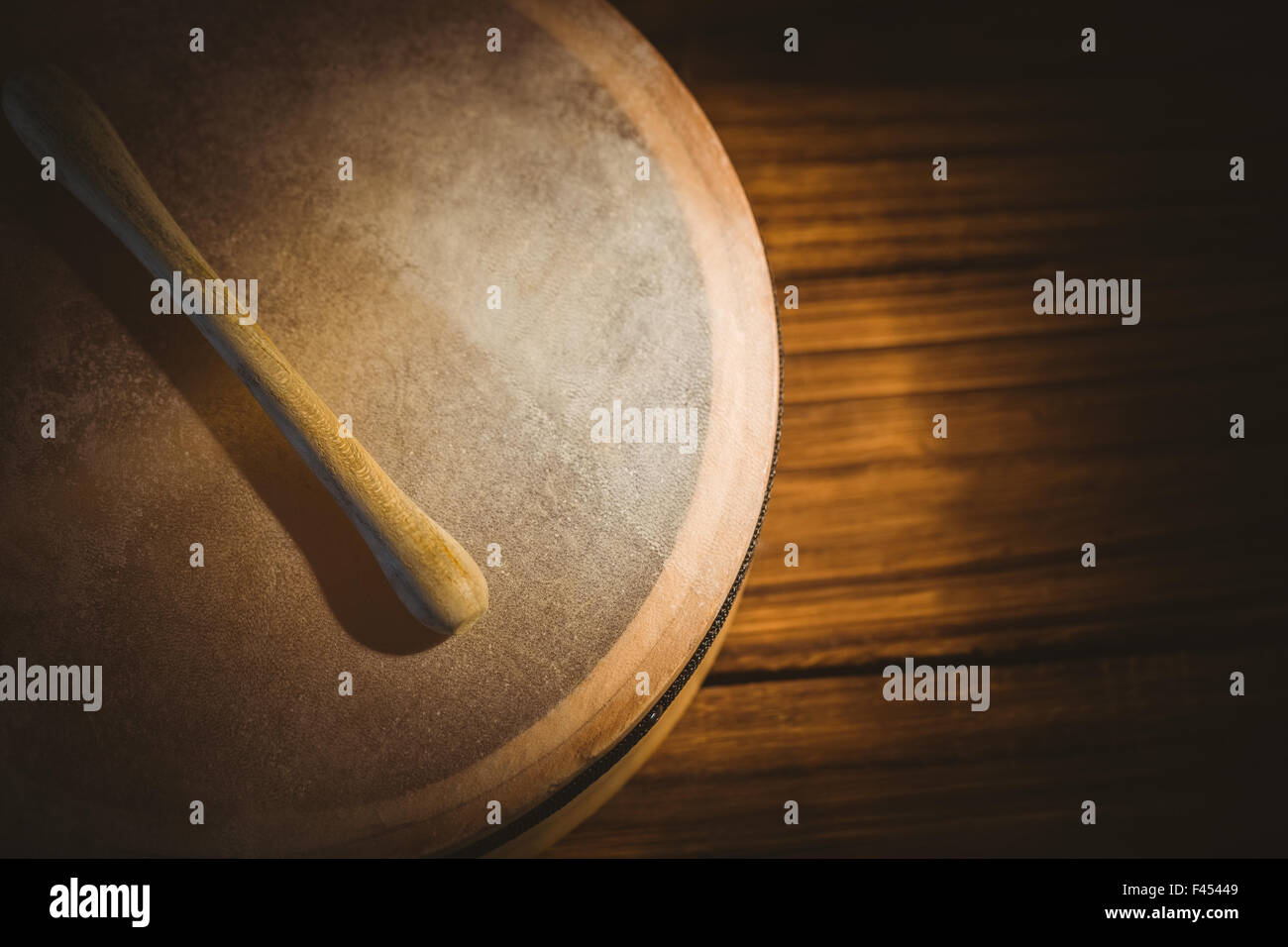 Irish bodhran drum hi-res stock photography and images - Alamy