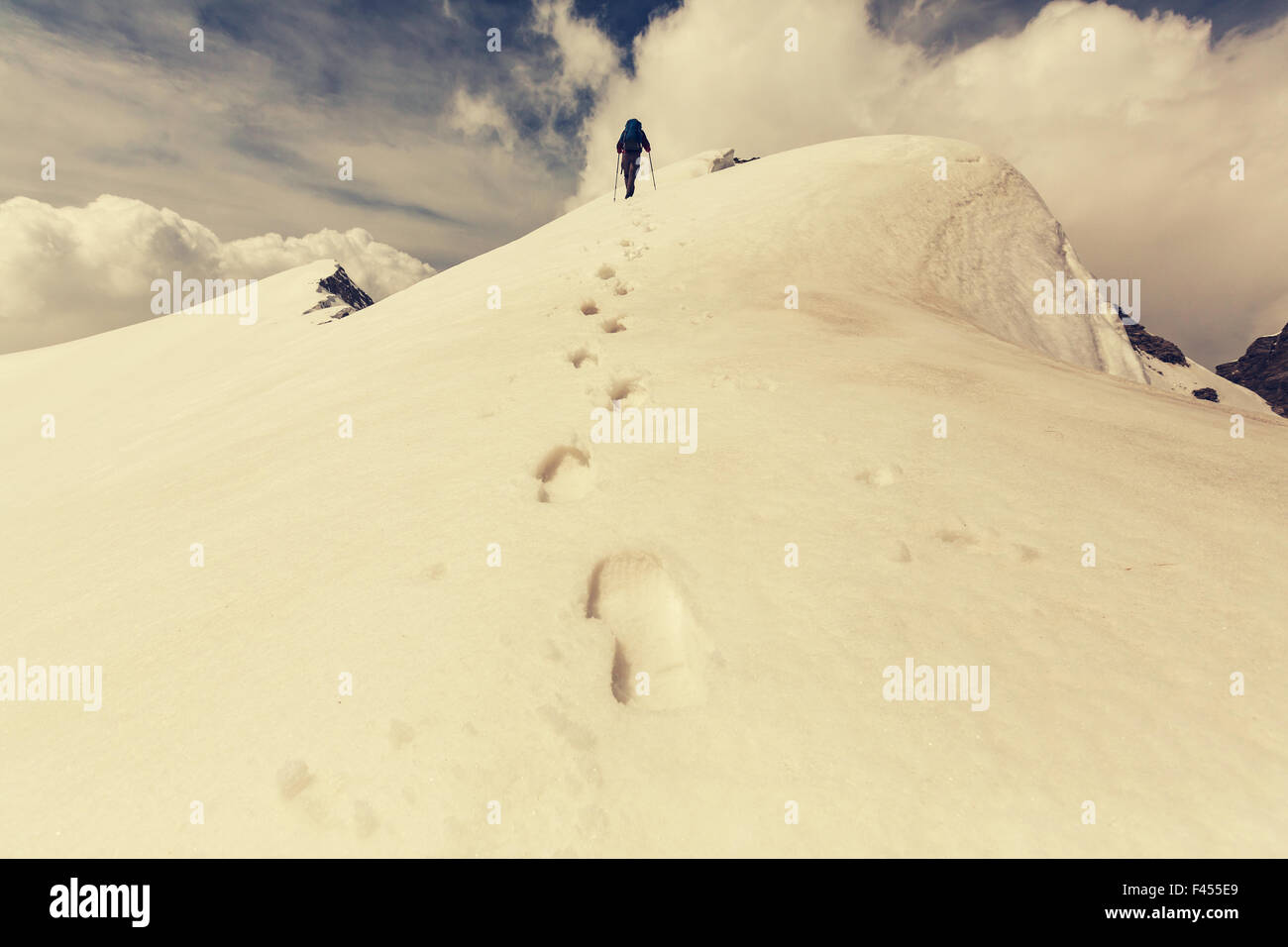 Ascent olympus hi-res stock photography and images - Alamy