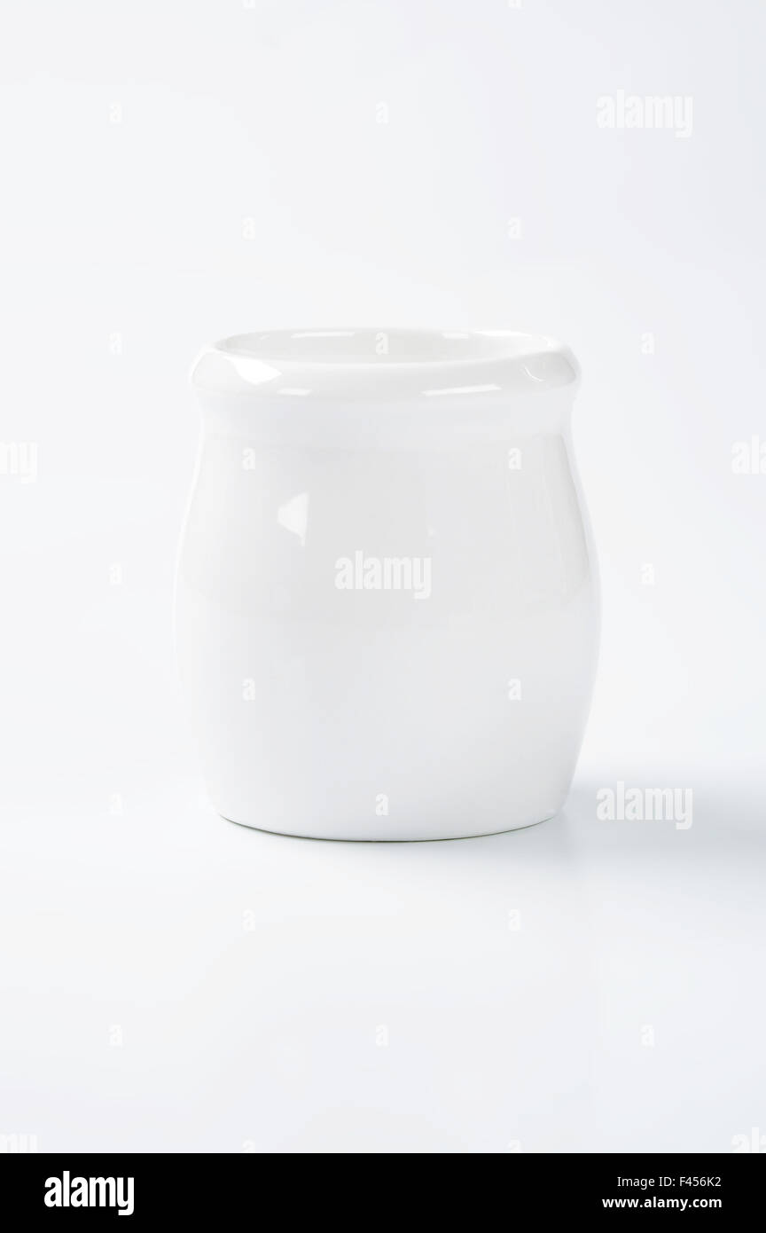 Empty vase hi-res stock photography and images - Alamy