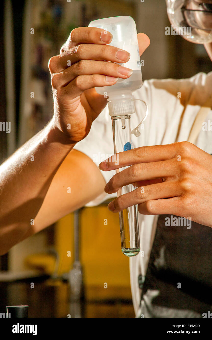 Precipitate test tube High Resolution Stock Photography and Images - Alamy