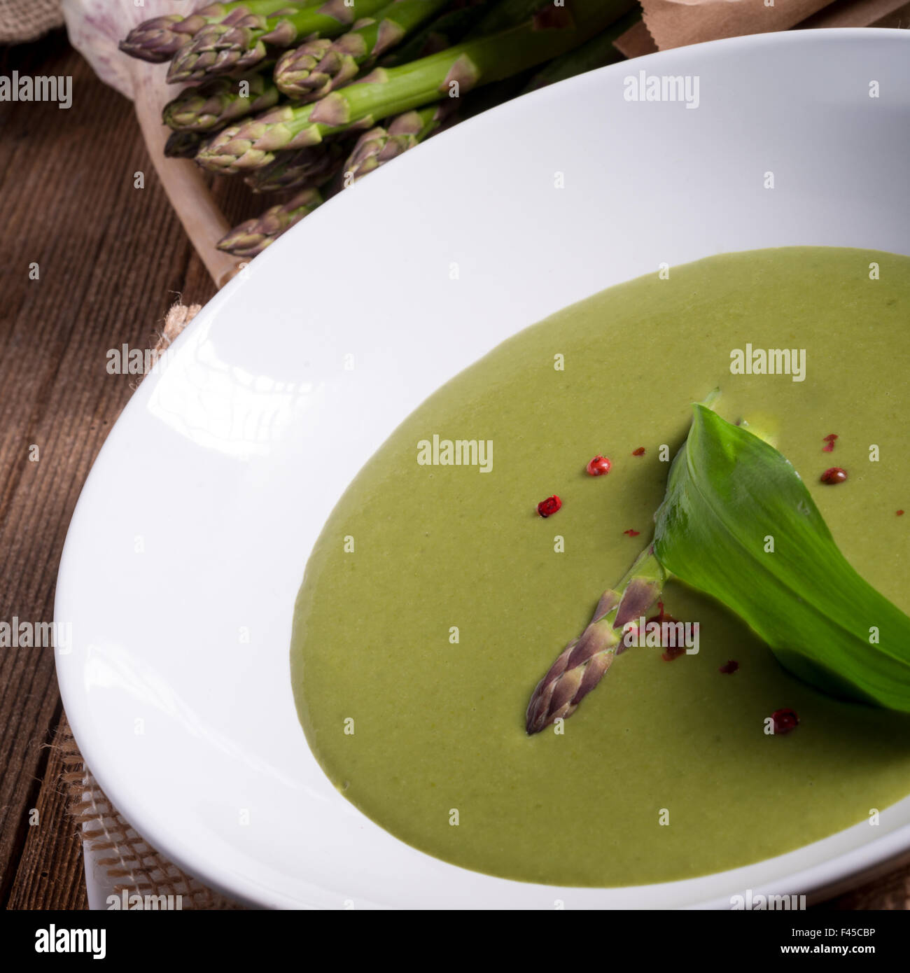 Ramsons soup hi-res stock photography and images - Alamy