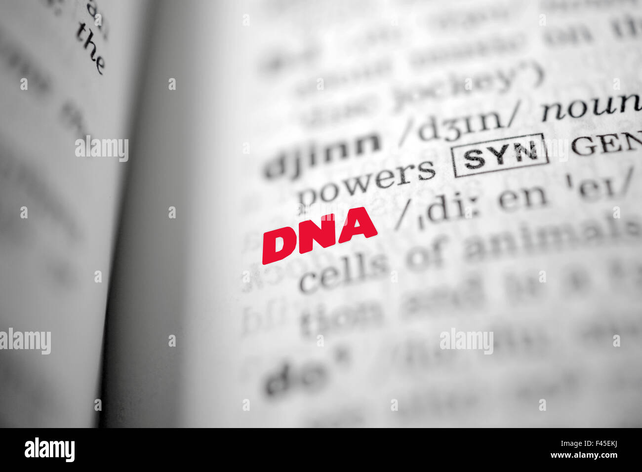 Analyse dna hi-res stock photography and images - Alamy