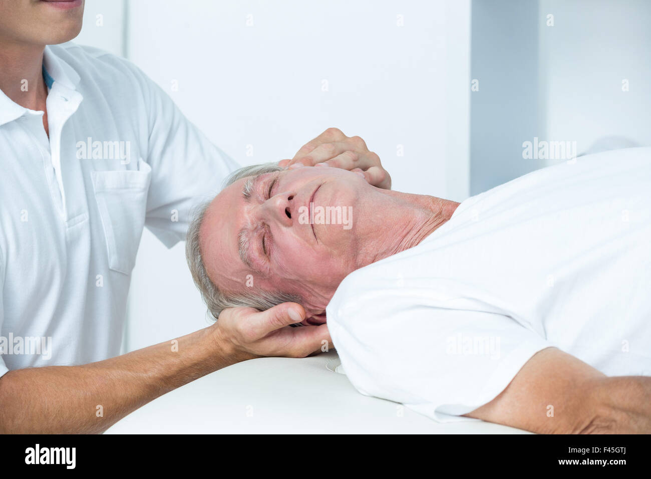 Man receiving head massage Stock Photo - Alamy
