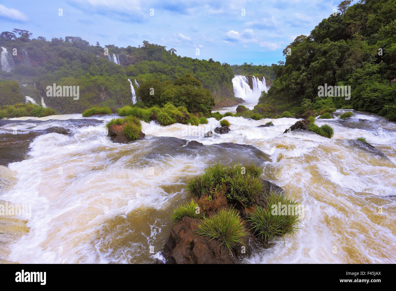 Thundering falls hi-res stock photography and images - Alamy