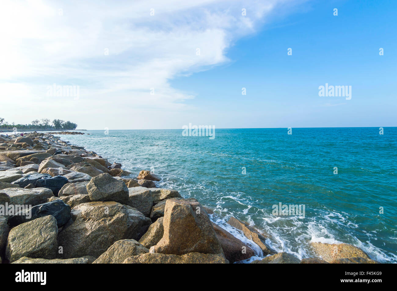 Wave resistant hi-res stock photography and images - Alamy
