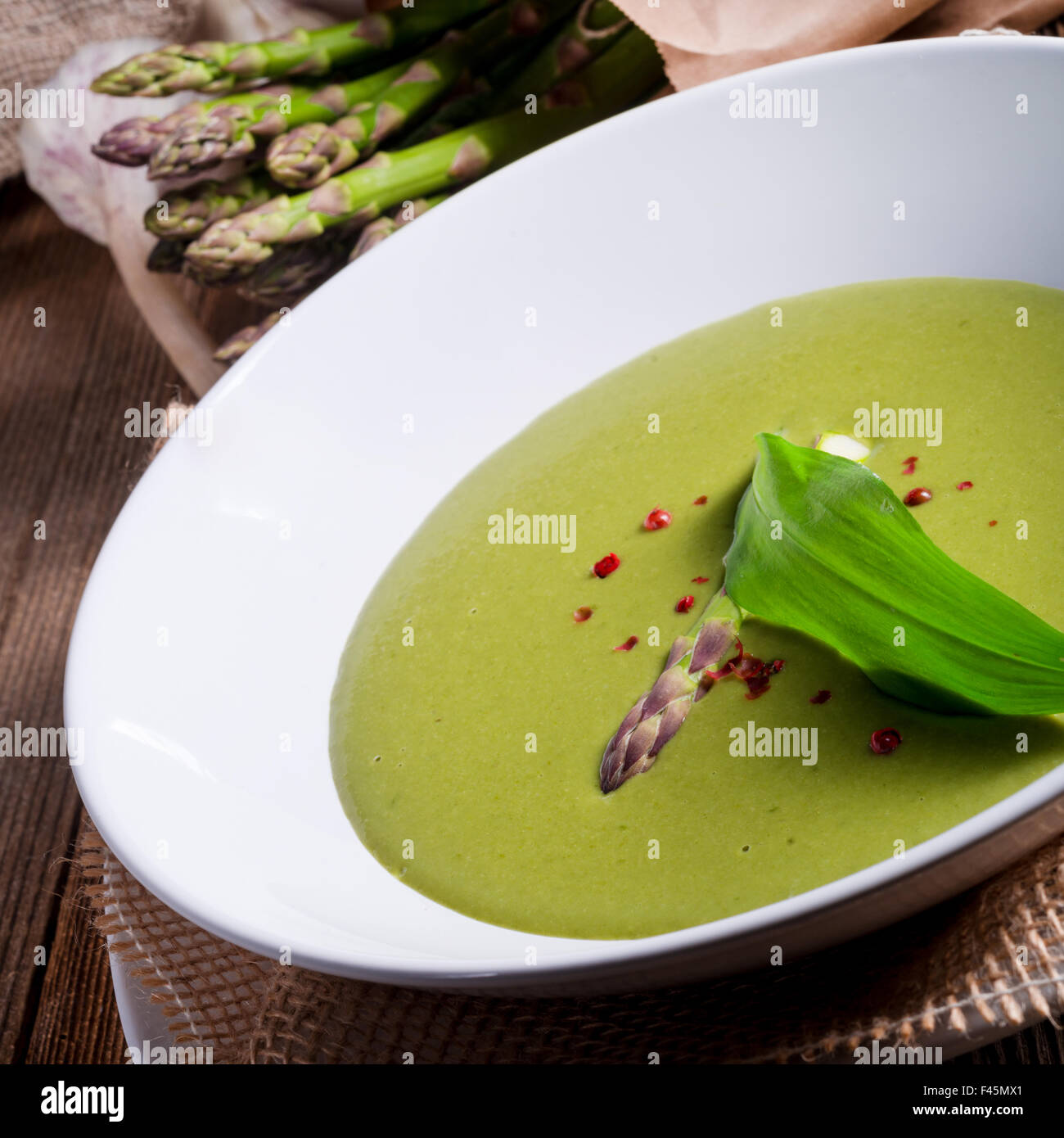 Ramsons soup hi-res stock photography and images - Alamy