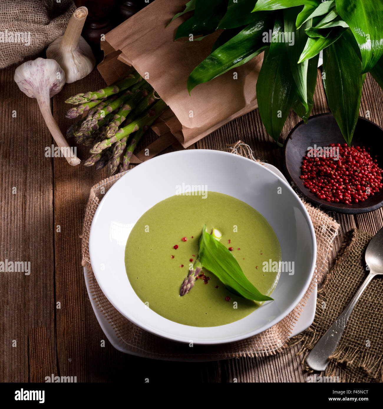 Ramsons soup hi-res stock photography and images - Alamy