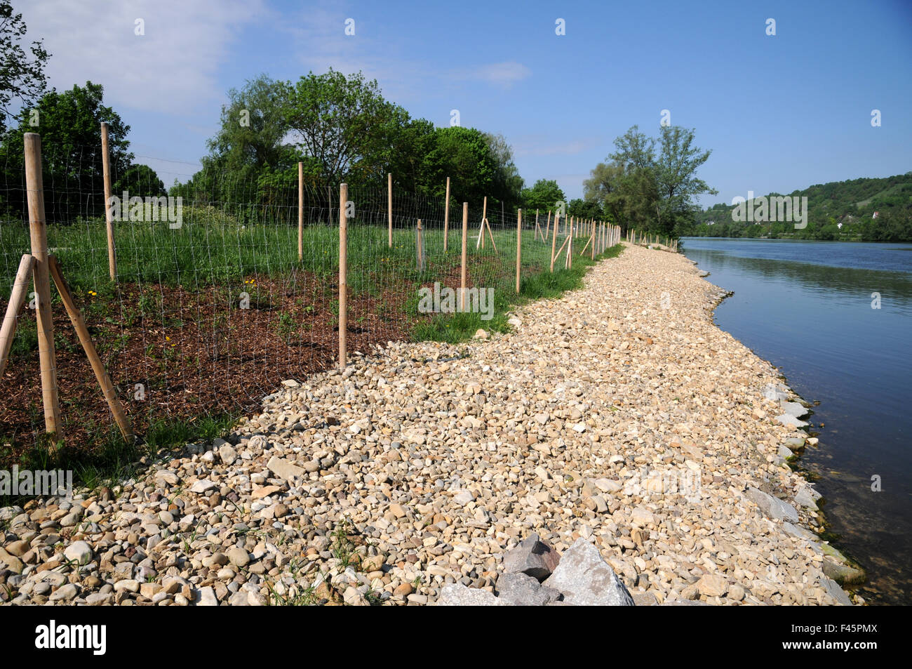 Danube river-bank with gravel Stock Photo - Alamy