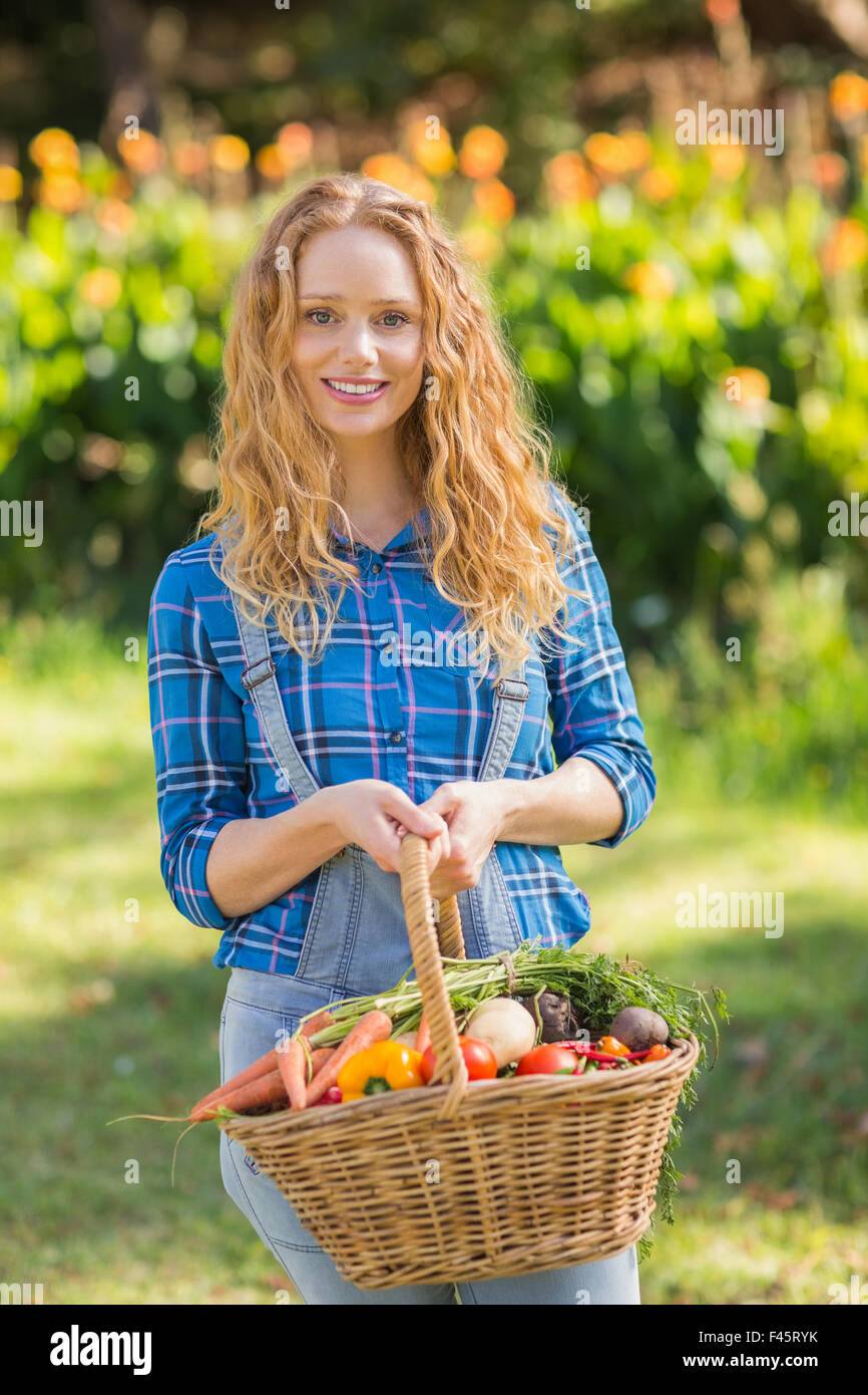 Woman pepper basket hi-res stock photography and images - Alamy