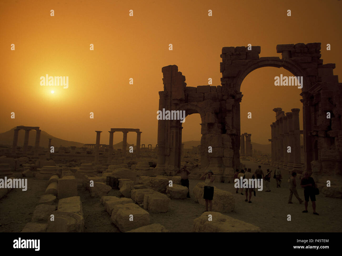 SYRIA PALMYRA ROMAN RUINS Stock Photo - Alamy