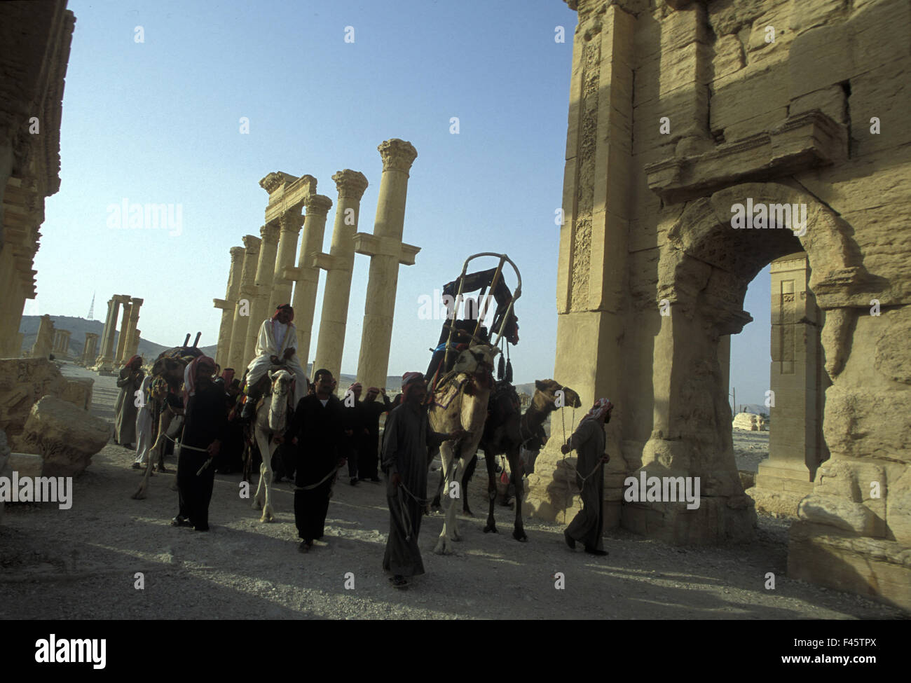 SYRIA PALMYRA ROMAN RUINS Stock Photo - Alamy