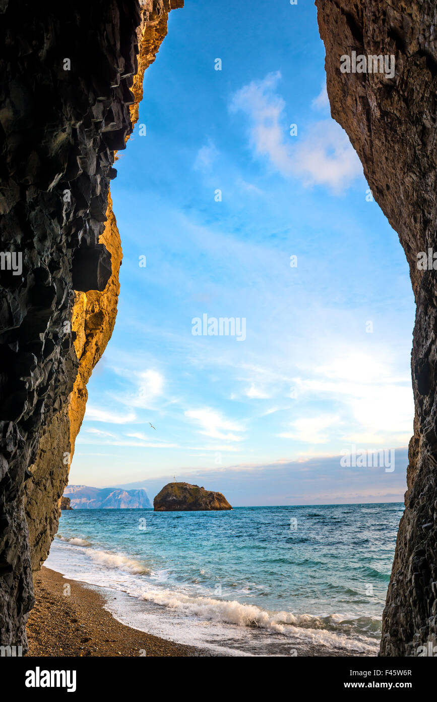 Tropical sea and rocks on the beach Stock Photo - Alamy