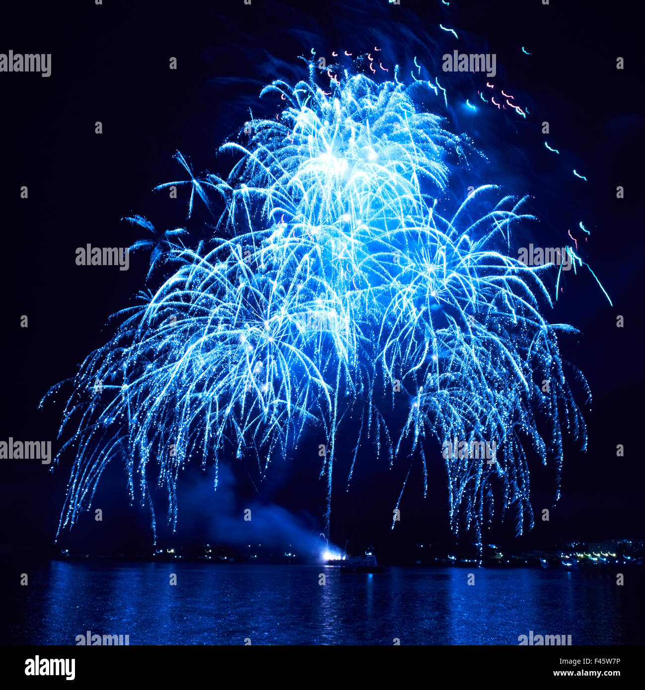Blue fireworks hi-res stock photography and images - Alamy