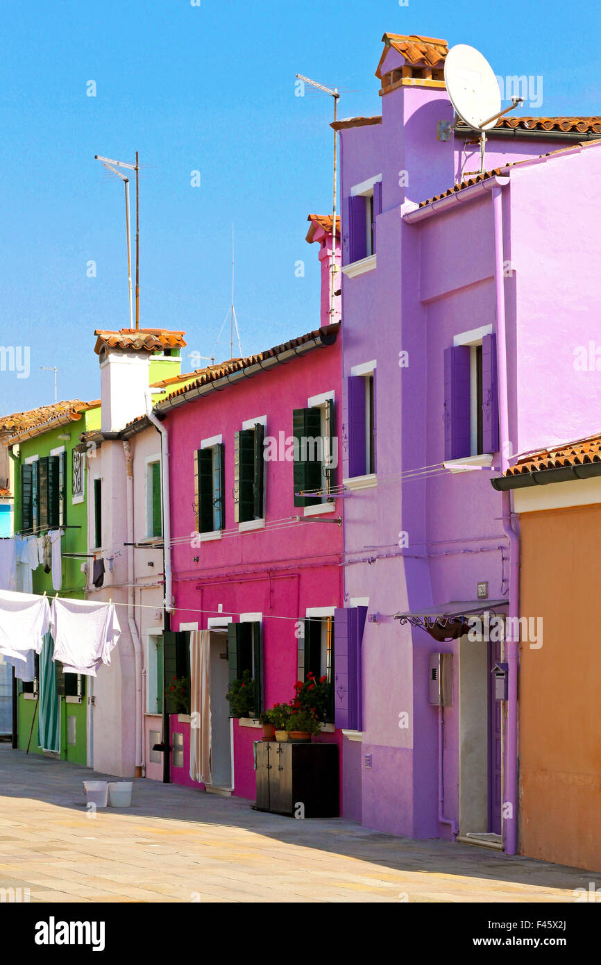 Purple pavement hi-res stock photography and images - Alamy