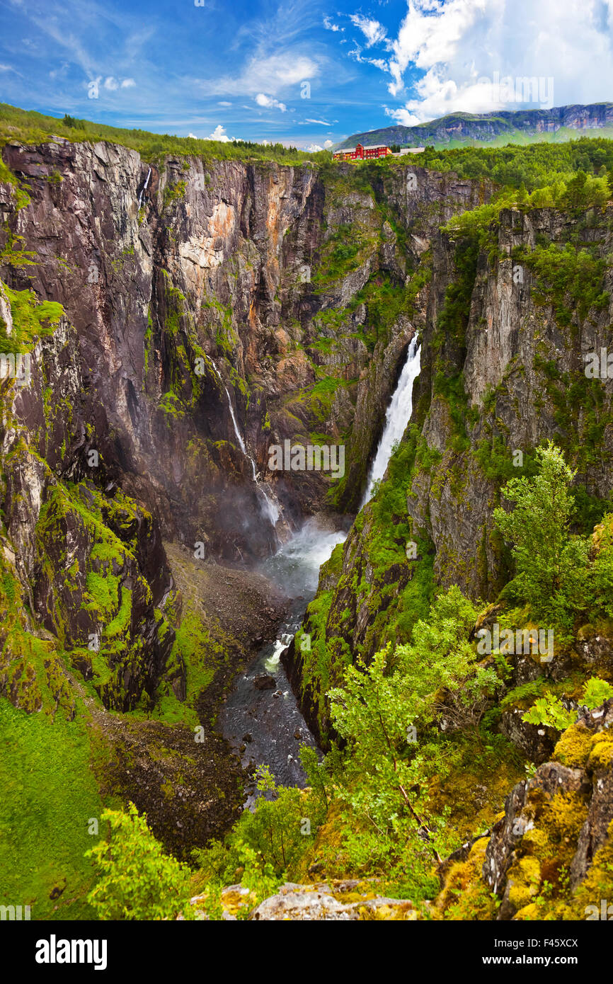 Norway hardanger waterfall hi-res stock photography and images - Alamy
