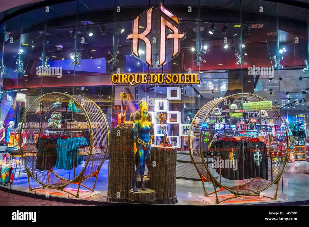 Cirque du soleil theater hi-res stock photography and images - Alamy