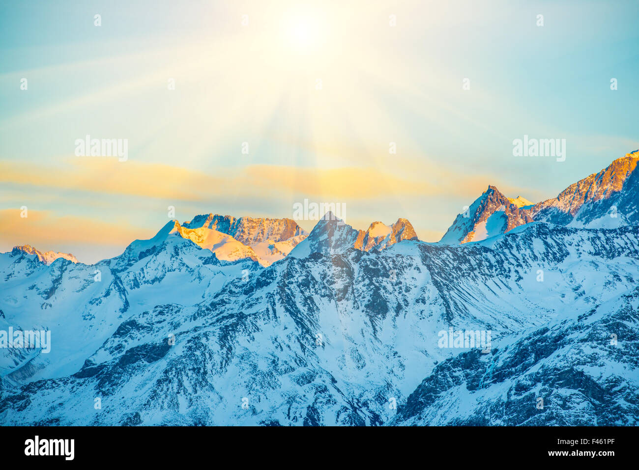 Sunset in mountains hi-res stock photography and images - Alamy