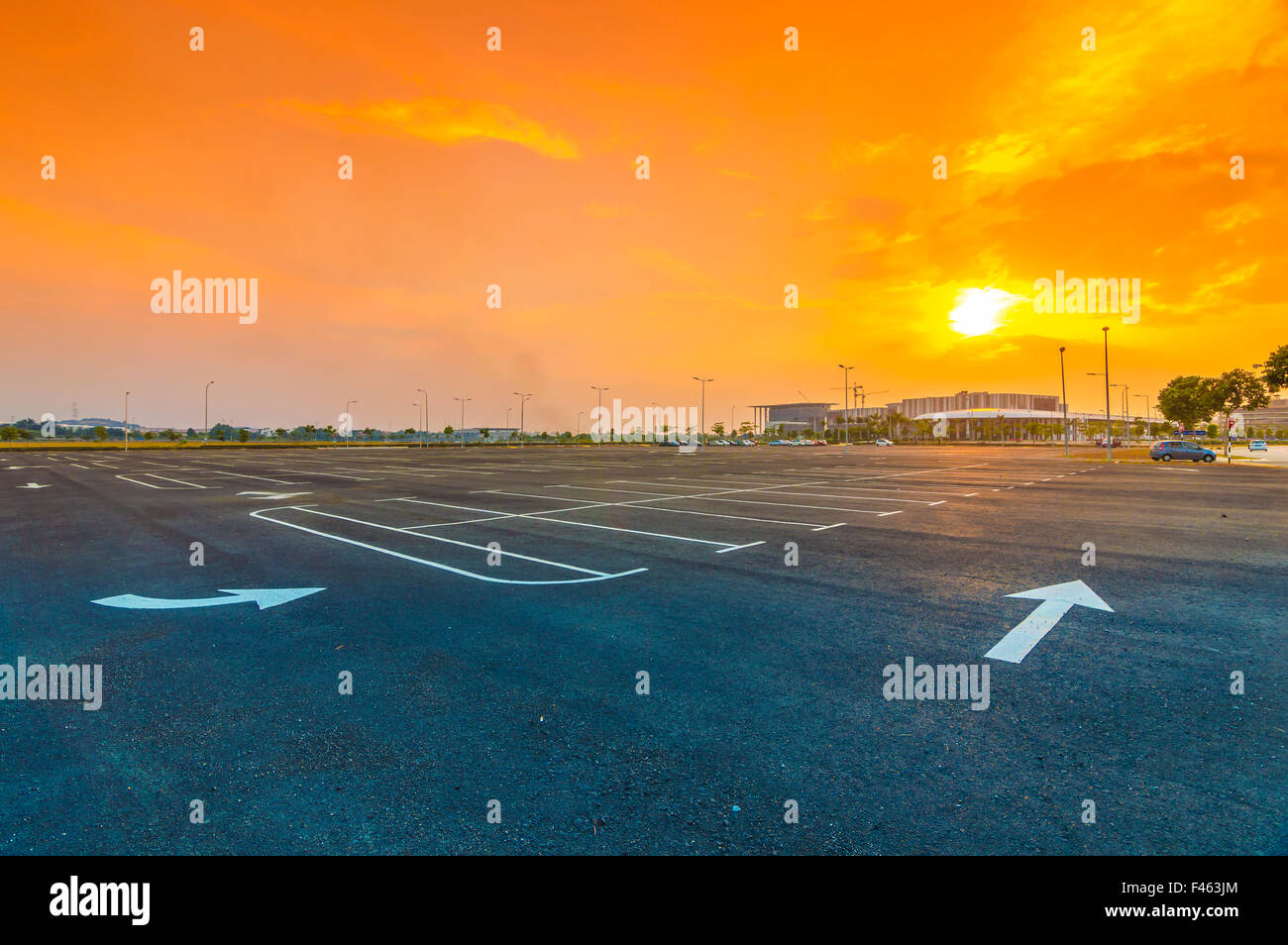 Sunrise parking area hi-res stock photography and images - Alamy