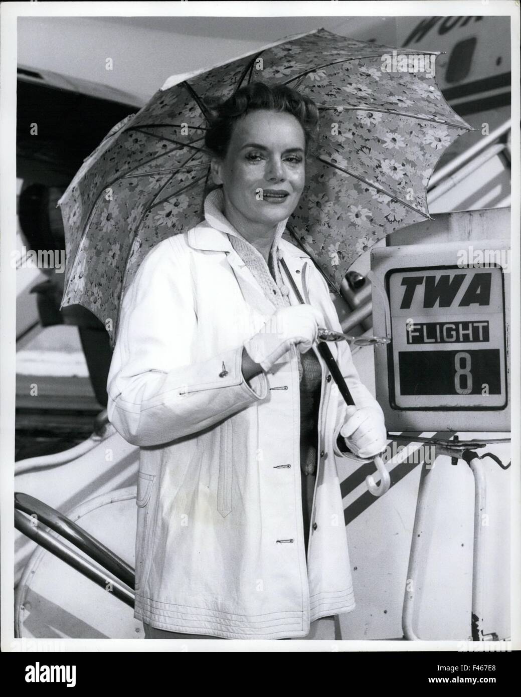 Idlewild Airport, N.Y., March 2. 24th Feb, 1975. Comical Marie Wilson ...