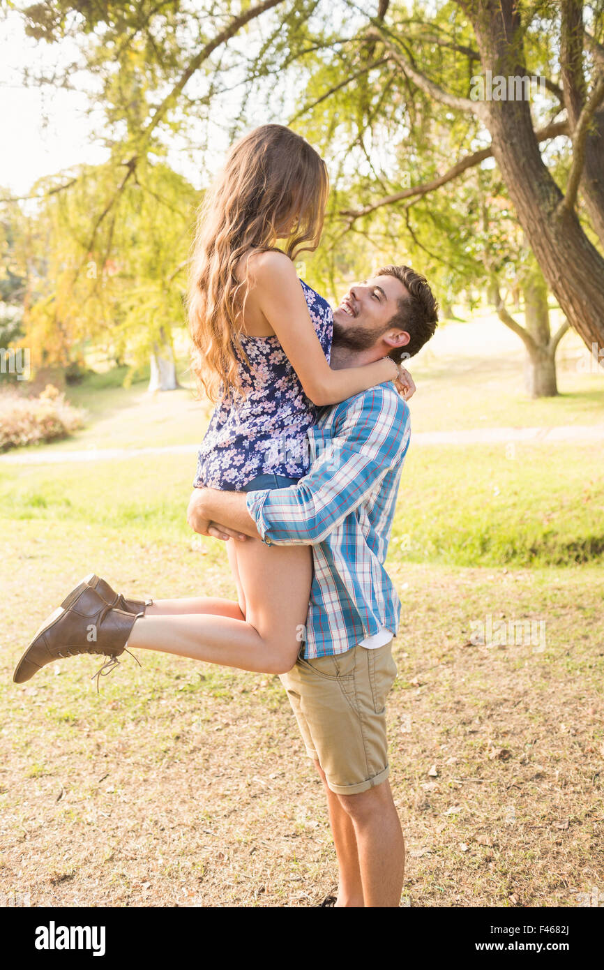 Cute Hugging Couple Images