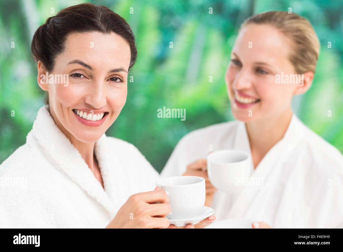 Couple friends having a spa day Stock Photo - Alamy