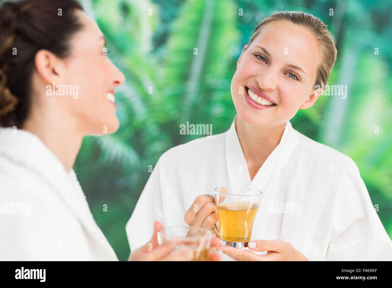 Spa friends hi-res stock photography and images - Alamy