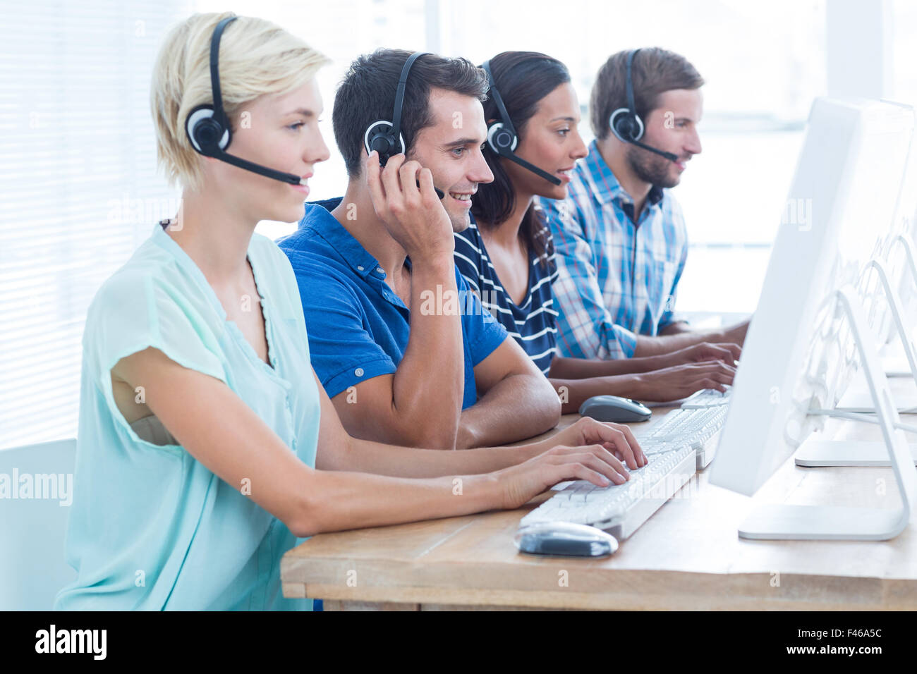 Call centre workers hi-res stock photography and images - Alamy