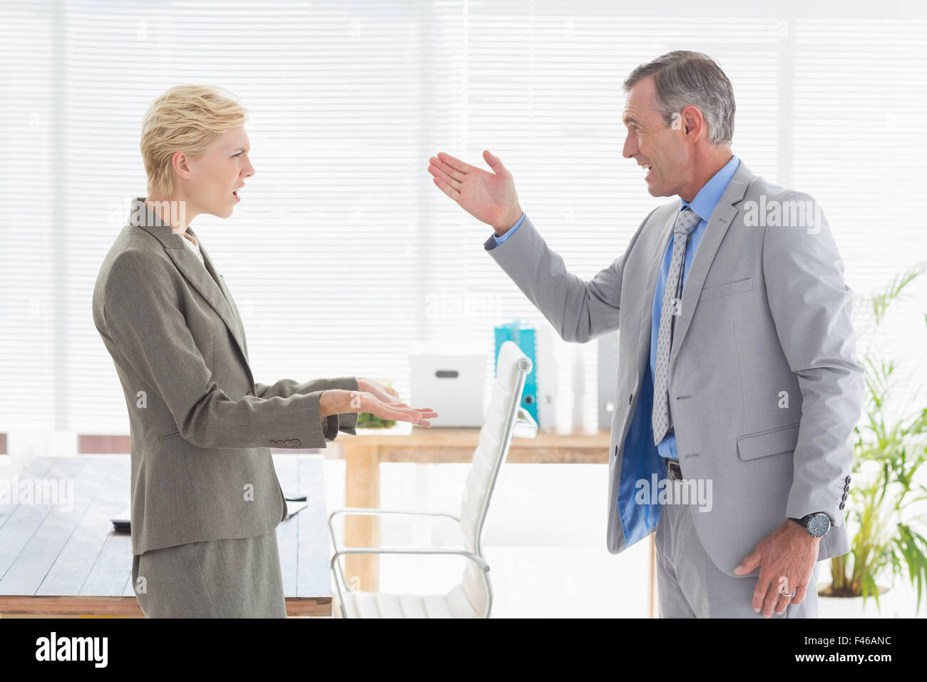 Furious boss yelling at colleague Stock Photo - Alamy