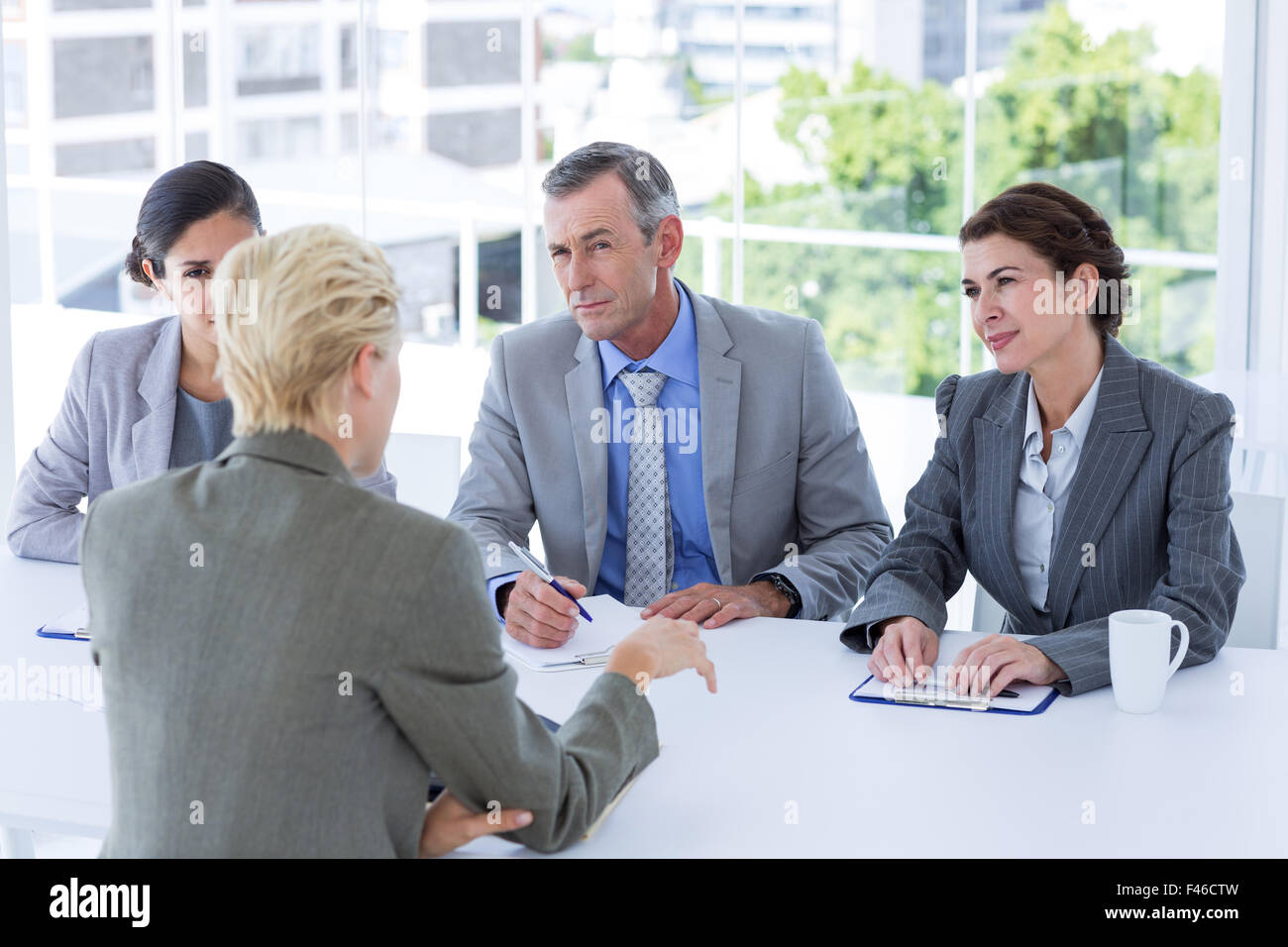 Interview listening hi-res stock photography and images - Alamy