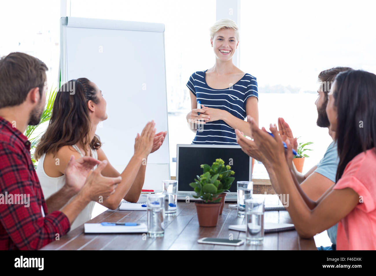 Woman clapping hands smiling in hi-res stock photography and images - Alamy