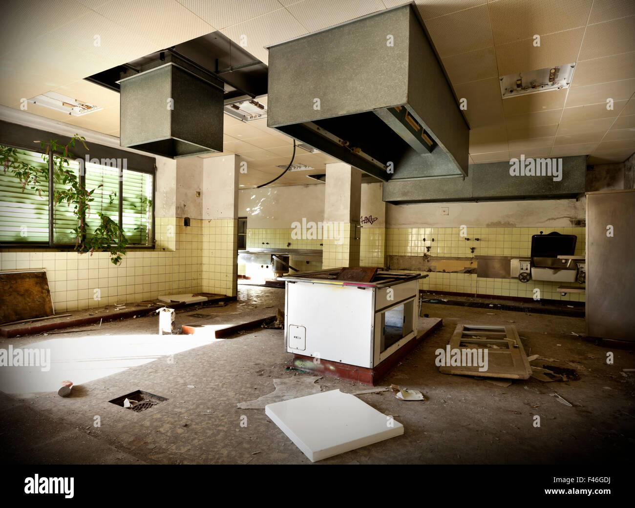 old kitchen destroyed, interior abandoned house Stock Photo - Alamy