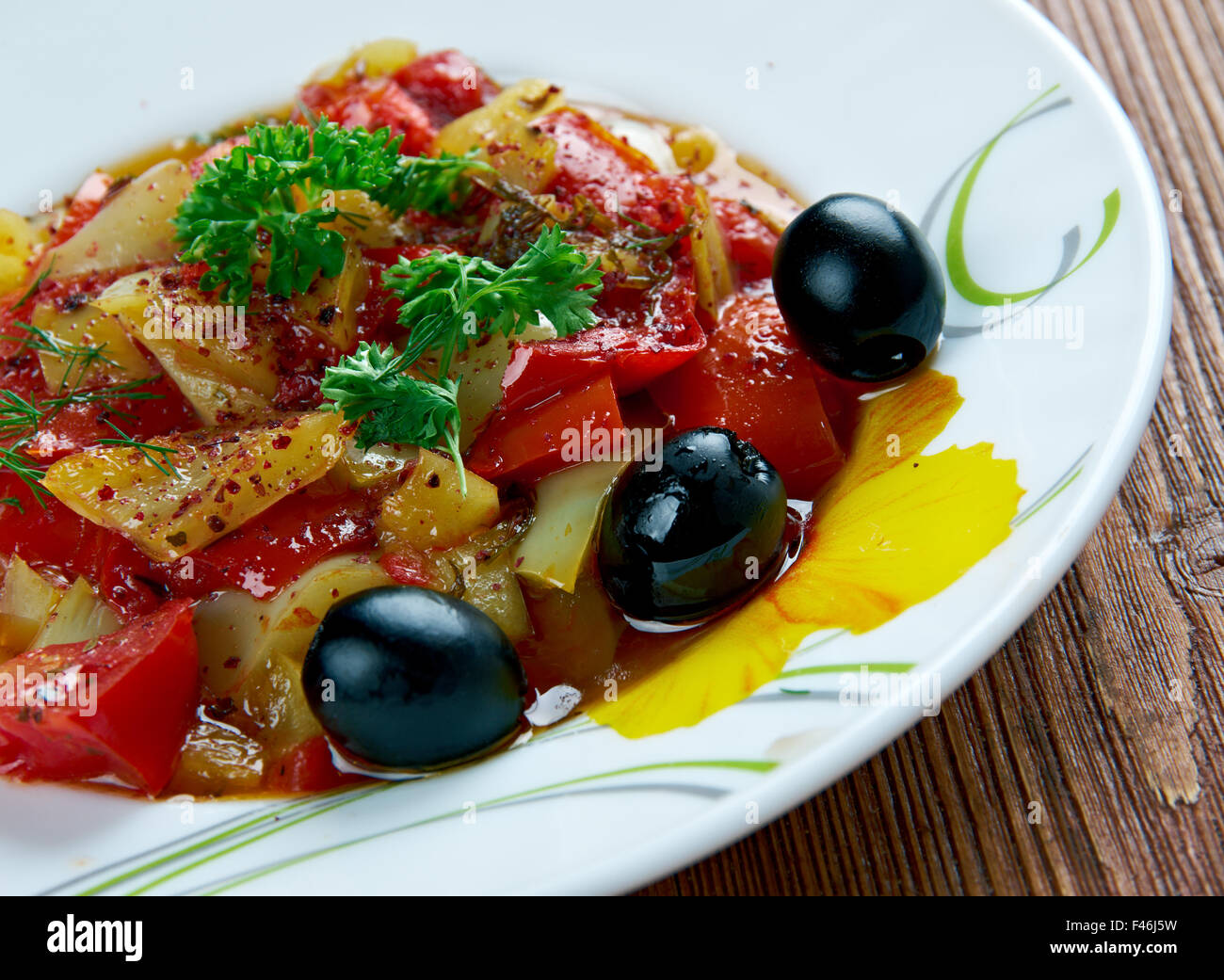 Salata mashwia hi-res stock photography and images - Alamy