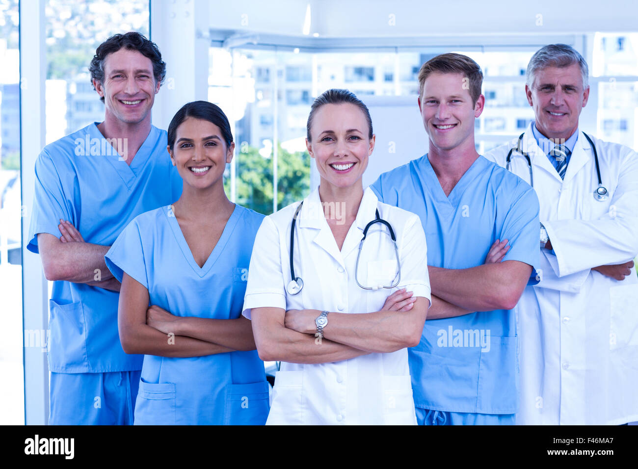 Medica team hi-res stock photography and images - Alamy