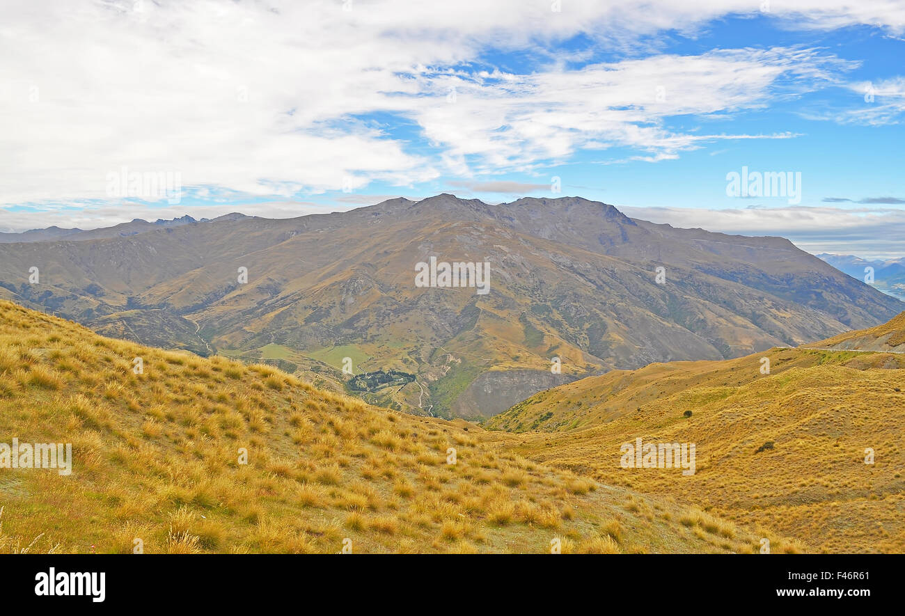 Queenstown mountain ranges hi-res stock photography and images - Alamy