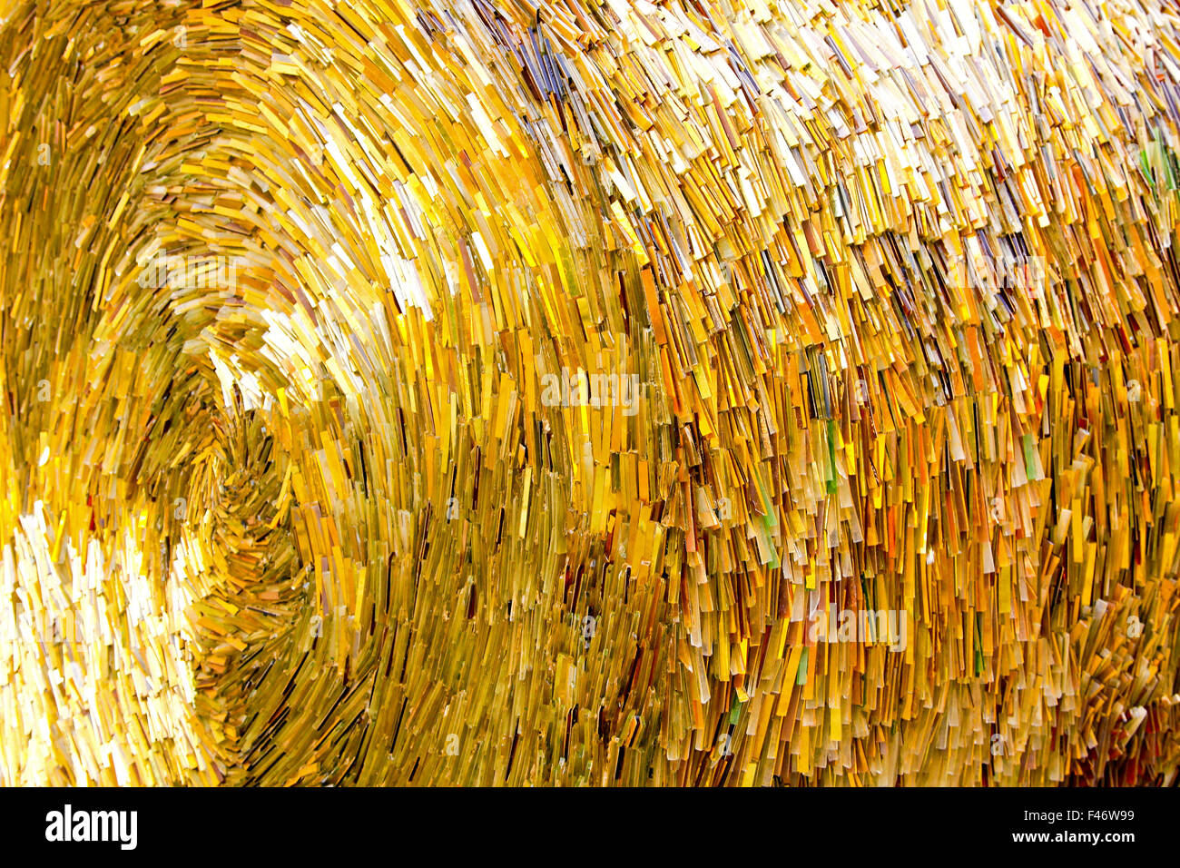 Gold spiral hi-res stock photography and images - Alamy