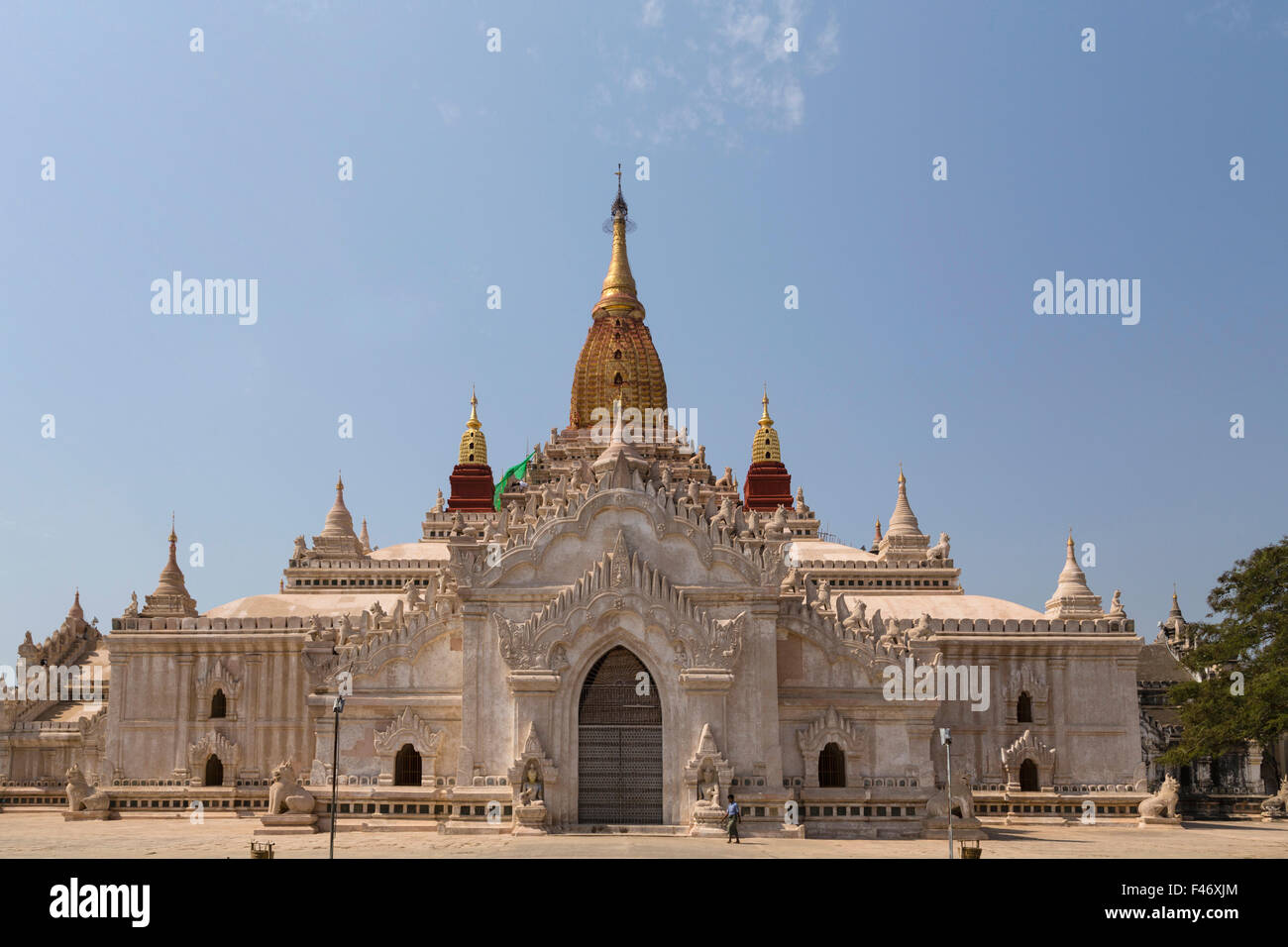 Pahto Ananda, one of Bagan's 4000 temples, Bagan, Myanmar Stock Photo ...
