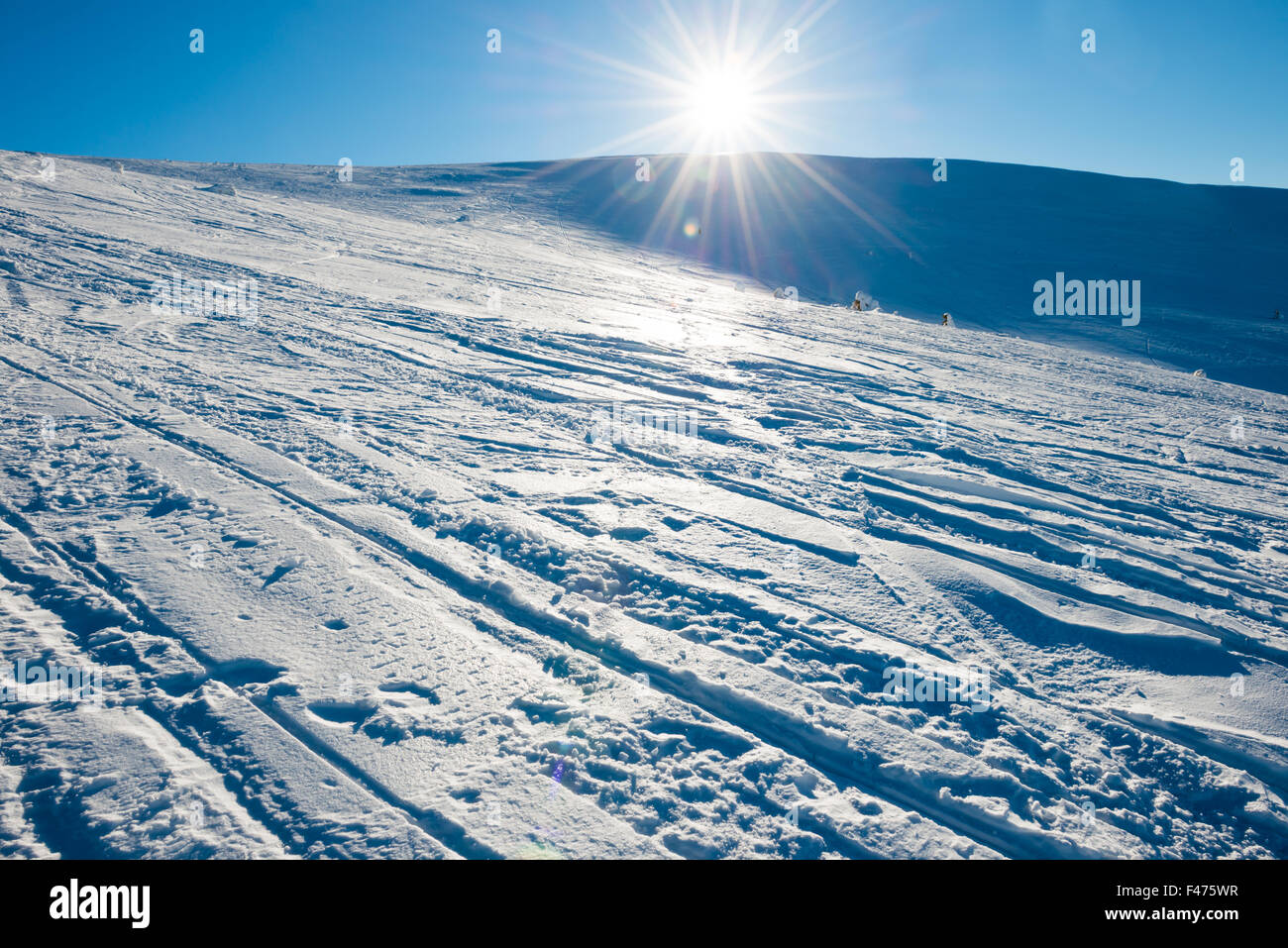 Sun rays in winter hi-res stock photography and images - Alamy