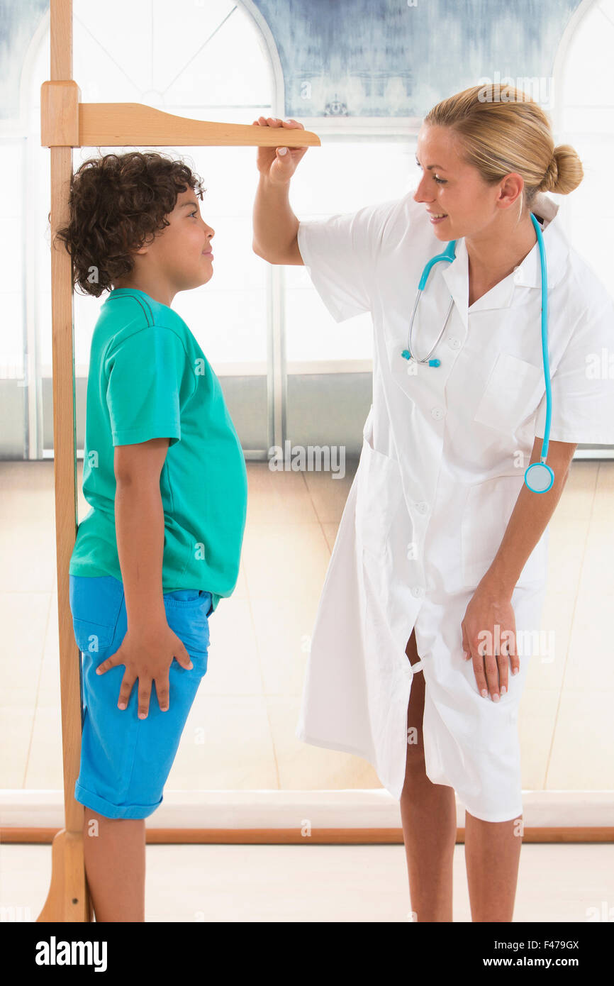 Physical exam height hi-res stock photography and images - Alamy