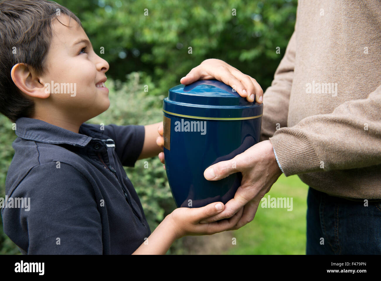 Man funeral smiling hi-res stock photography and images - Alamy