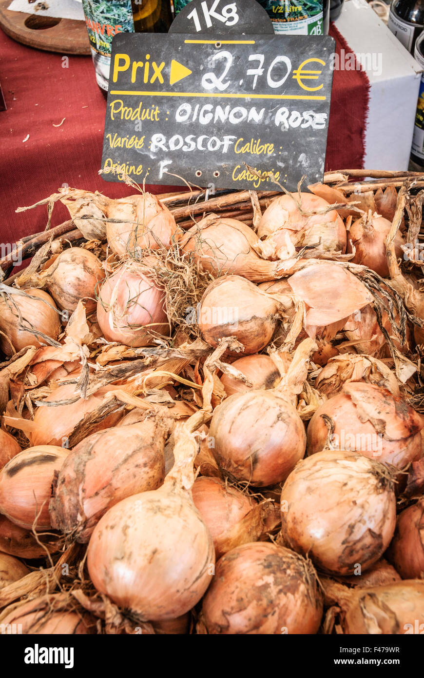 Onion label hi-res stock photography and images - Alamy