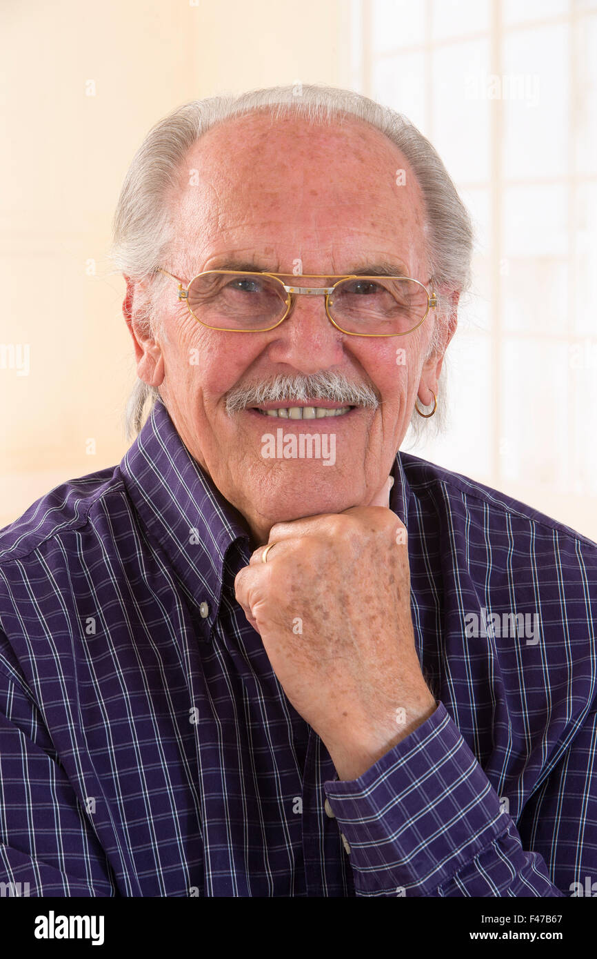 PORTRAIT OF A SENIOR Stock Photo - Alamy