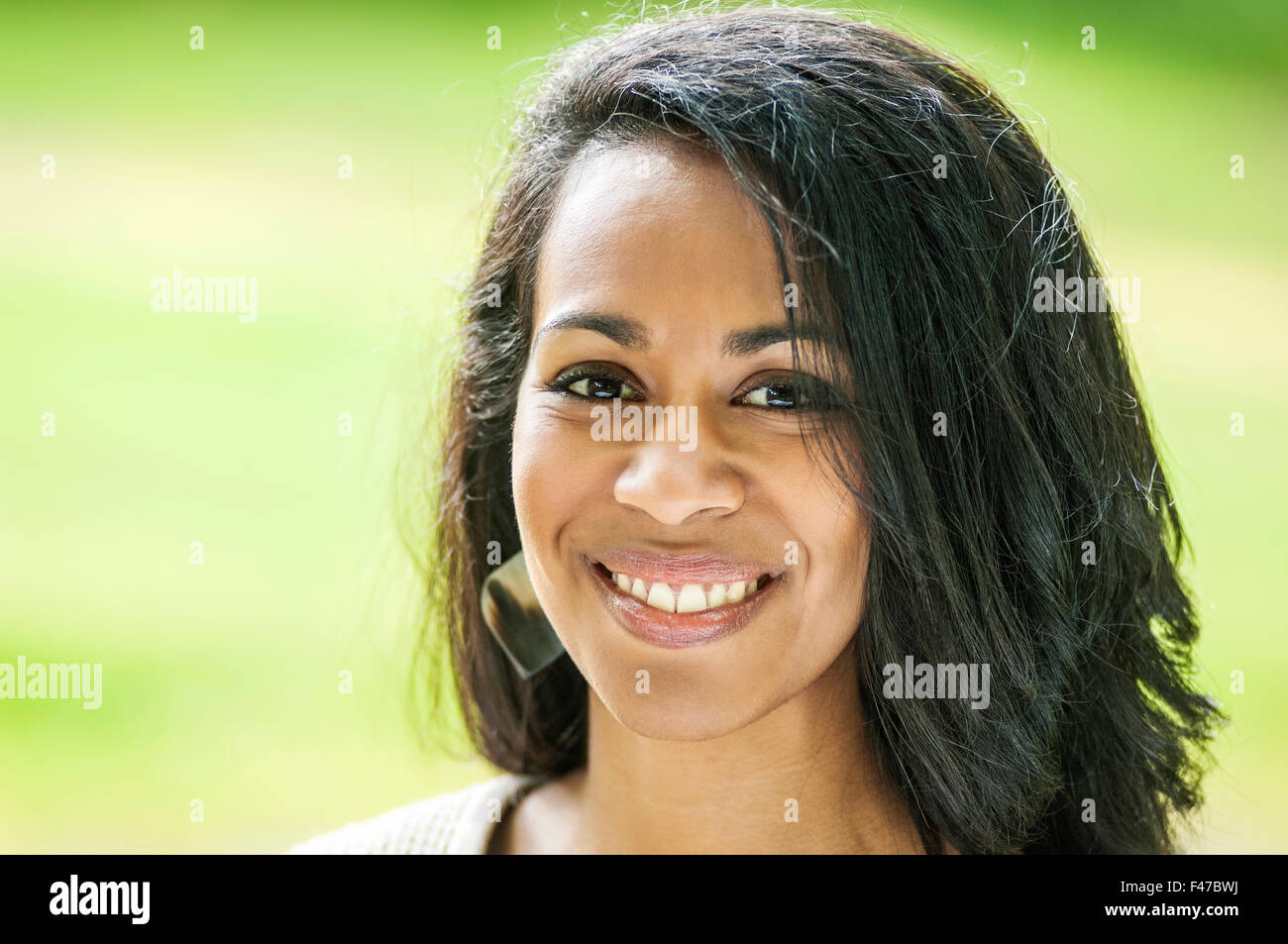 Woman portrait hi-res stock photography and images - Alamy