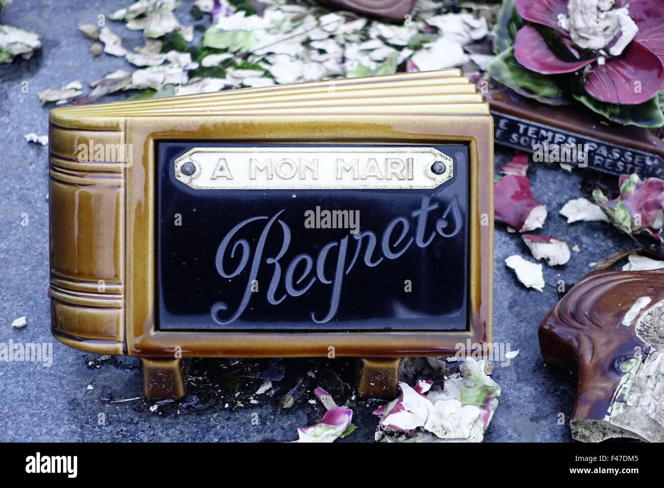 Deadly plaque hi-res stock photography and images - Alamy