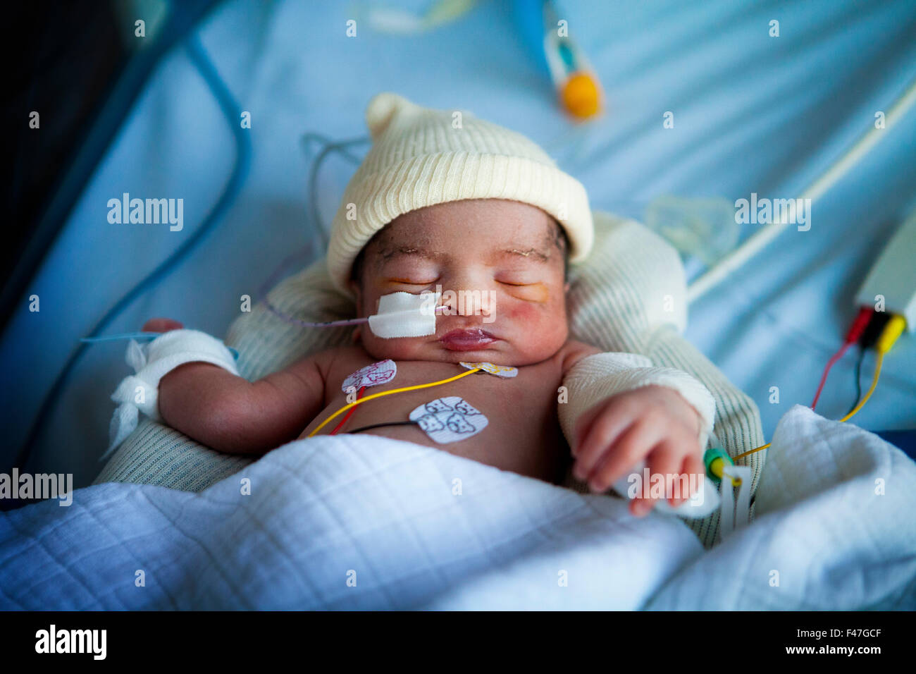 Ecg boy hi-res stock photography and images - Alamy