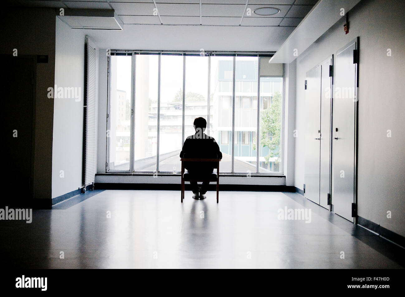 A view through a hospital window hi-res stock photography and images ...
