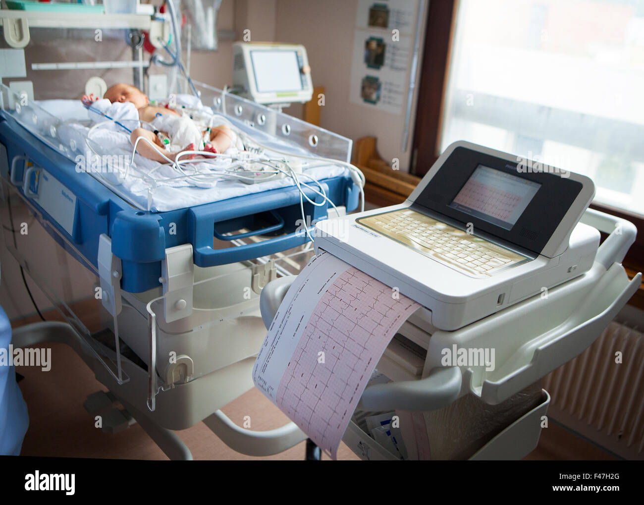 Ecg boy hi-res stock photography and images - Alamy