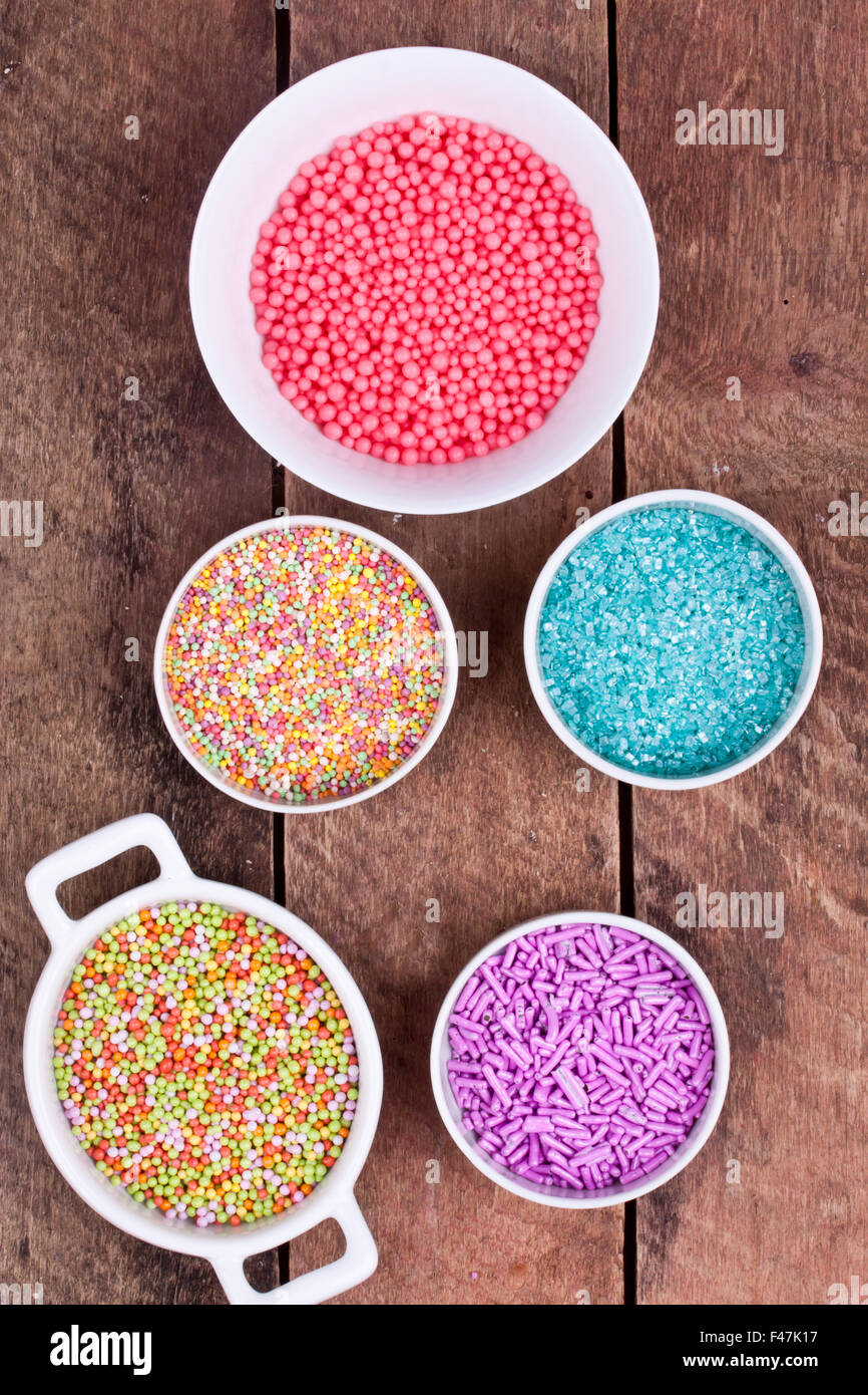 Sugar sprinkles cake hi-res stock photography and images - Alamy