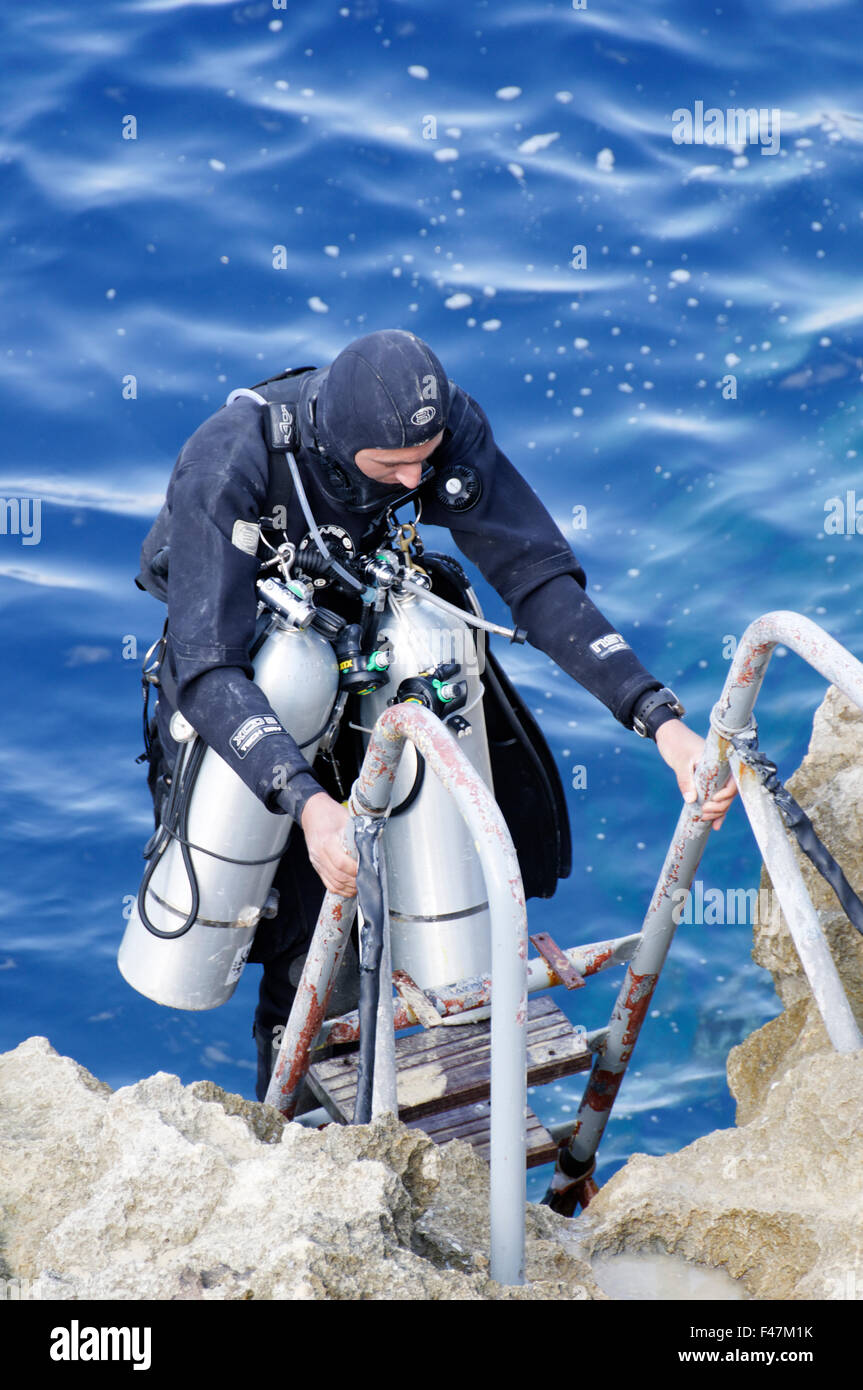 Diveside hi-res stock photography and images - Alamy